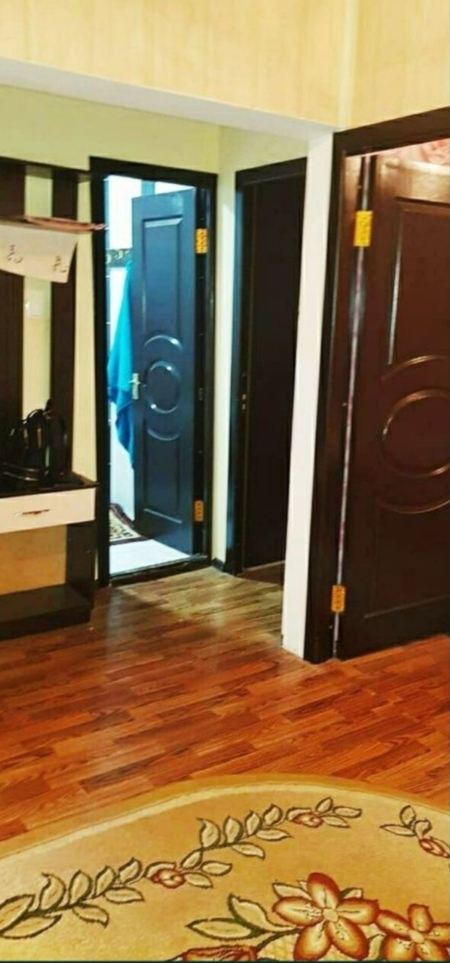 Sergili 3bekat oldida uy sotiladi