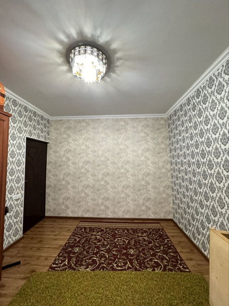 Срочно продаётся 77-Серия Кирпичный дом Юнусобод-18 70м2