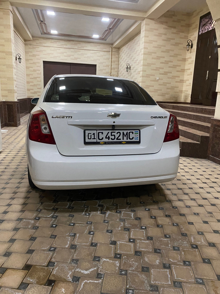 Lacetti 1.8 автомат 2009