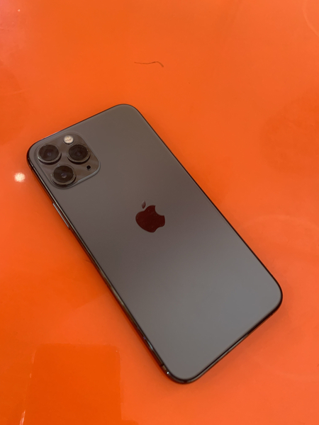 Iphone 11 pro 64gb gray LLA 71%