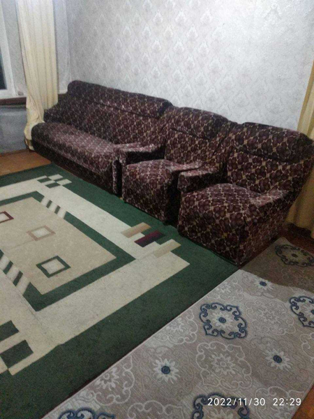 Карасу-1 базар Дуньё 2-комнатная 3/5 60 м² панель комн разд средняя
