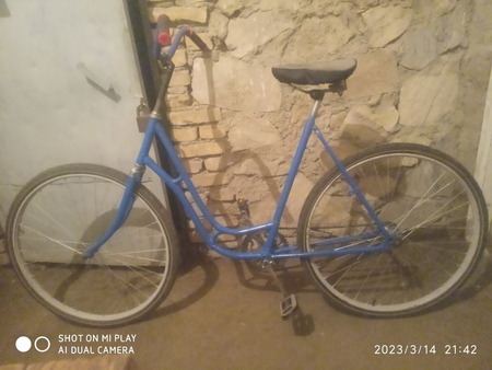 Velosiped sotiladi