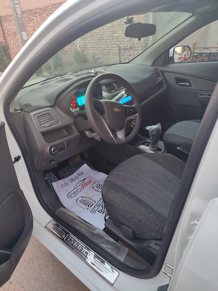 Chevrolet Cobalt arenda