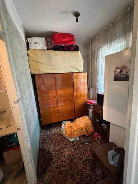 Юнусабод 6.кв 1/1/4 Срочно квартира