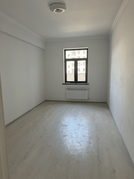 Карасу-4. Продаётся квартира. Новостройка. 3/3/9. 113 м²