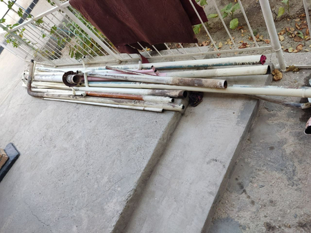 Чугунные батареи: 2та 15талик, 4та 8талик. Широкий.
