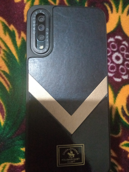 Samsung A50 sotiladi