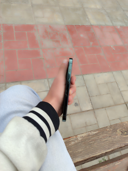 Iphone 13 pro ideal holatda