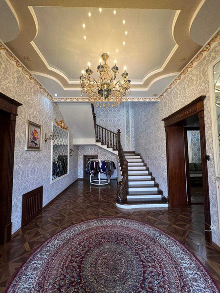 Продается 2х этажный дом на 4 соток, Невский