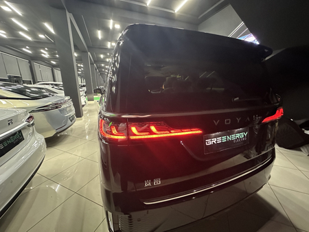 Voyah Dreamber 2022