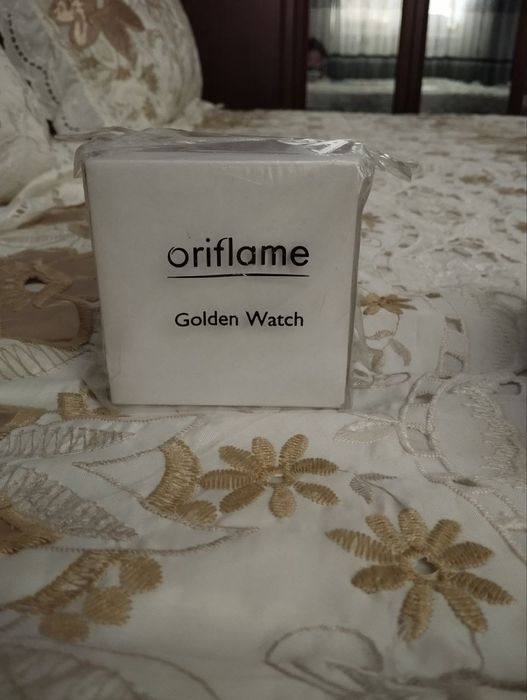 женские часы Oriflame