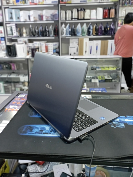 Хороший ноутбук для дома и офиса! Asus X507M N4000