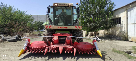 Claas Jaguar 850, 2004-yil ishlab chiqarilgan Кормоуборочний
