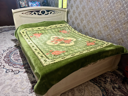 Продам кровать двухспальную