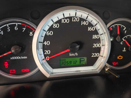 Продается автомобиль LACETTI 1.8 автомат