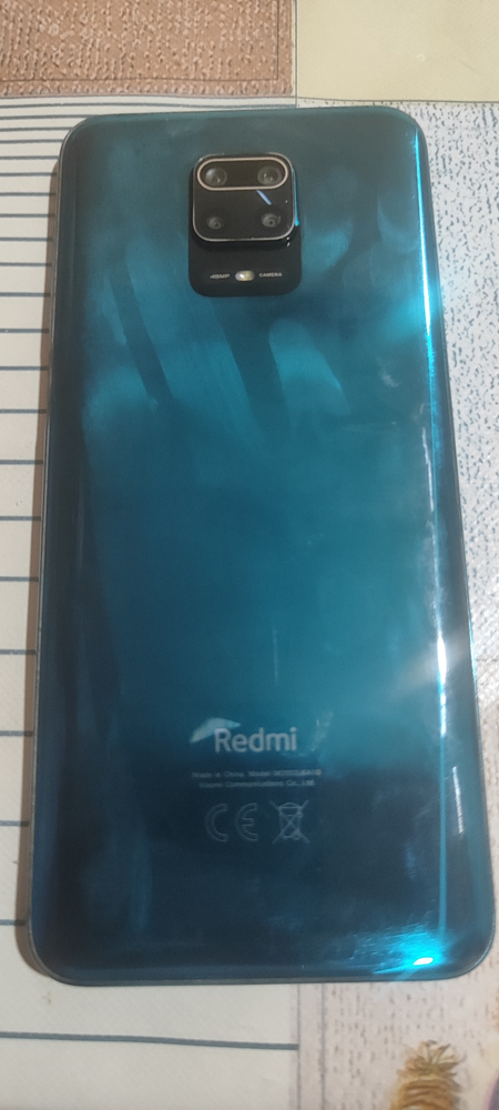 Redmi телефон сотилади састаянаси яхши
