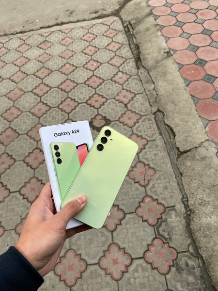 Telefon samsung a24