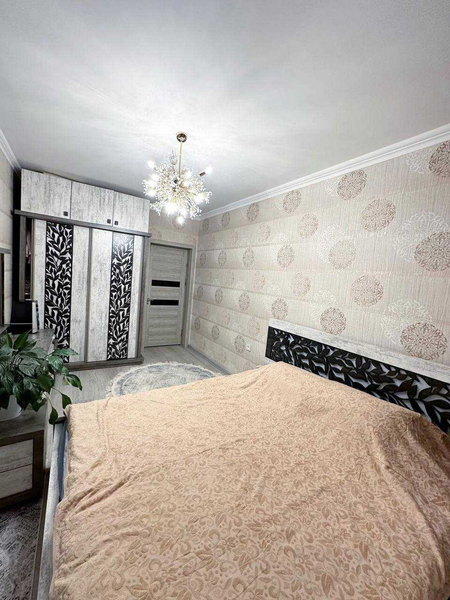 Продается 2-х комнатная квартира на корзинке Абая