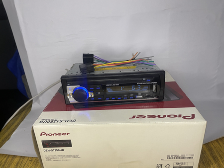 Pioneer B/u mafon zo’r holatda Blutus Usb aux fm ovozi balani vol 63