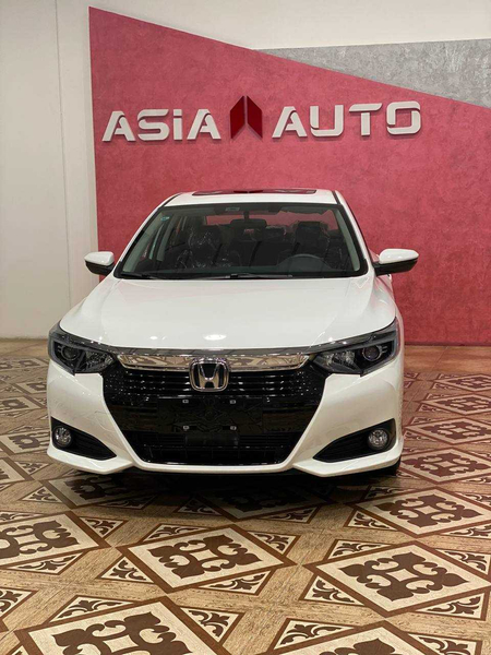 Avtosalondan yangi Honda Crider !!!