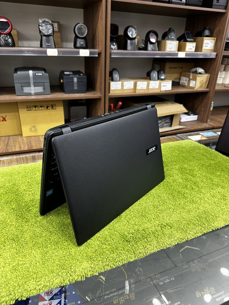 Acer Noutbuk sotiladi