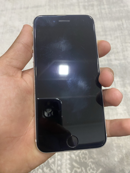 iPhone Se 64gb kh/a ideal
