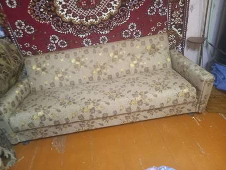 Диван раскладной + 2 кресла