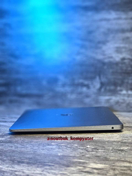 Apple Macbook M1 2020