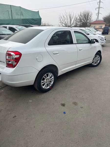Cobalt avtomobili ajoyib tanlov