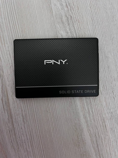 SSD накопитель