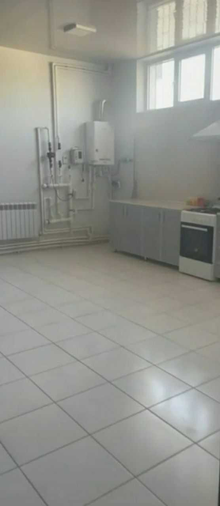 Продаётся частная 1 200 м². производственная база.