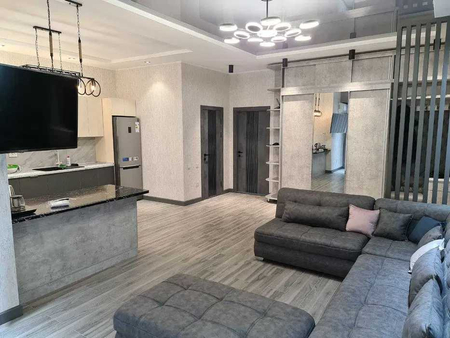 318* Хай тек 2- ком квартира  в элитном районе Ц1 рядом с эко парк
