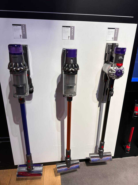 Пылесос Dyson v15 Detect Absolute доставка бесплатно внутри города