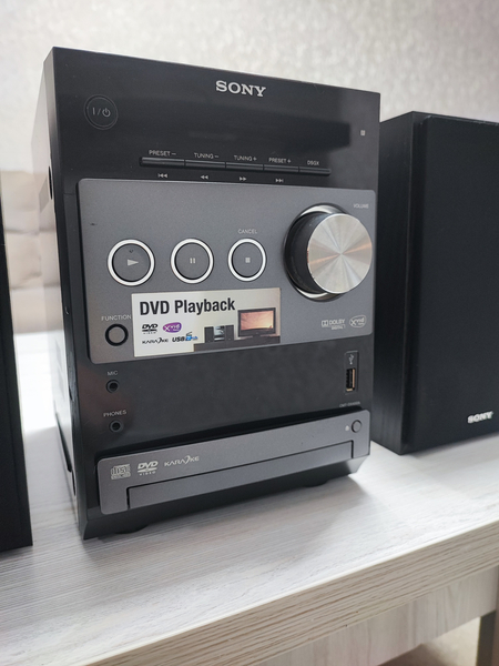 Музыкальный центр SONY HCD -DX 400A