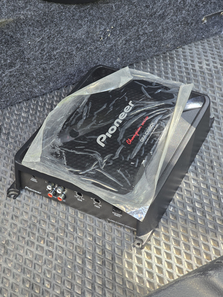Pioneer Champion  1500w MONO для сабвуфера
