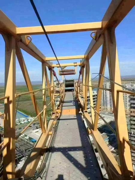 Башнный кран 7020 _ 12 тонн