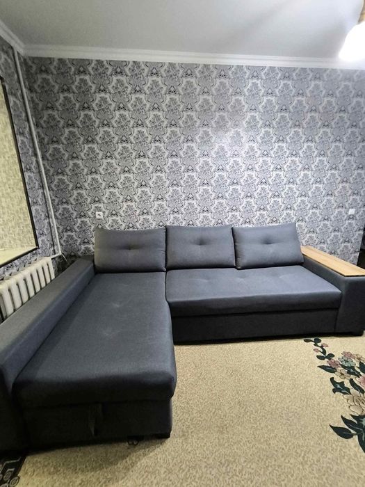 Аренда Чиланзар 5кв  2/1/4 балкон 2*6