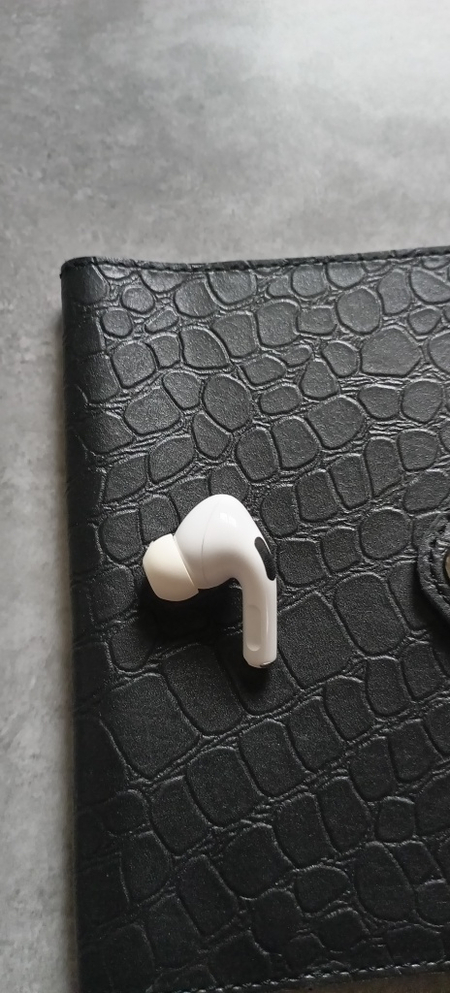 AirPods Pro Левый нашник Original 100%