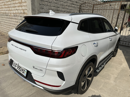Срочно Продам BYD song plus flagship 2023 г .