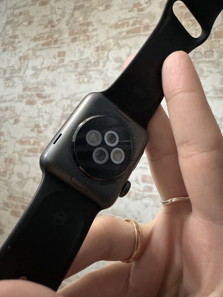 Часы Apll watch series 3