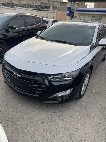 Chevrolet Malibu XL Arenda s vikupom