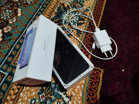 Продаётся Смартфон Xiaomi Redmi 9T 4/128 GB Green