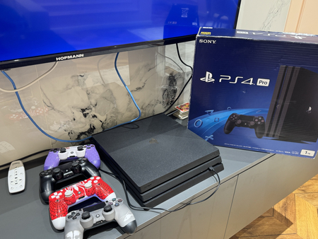 Pup zarur! Full komplekt Ps4pro sotiladi
