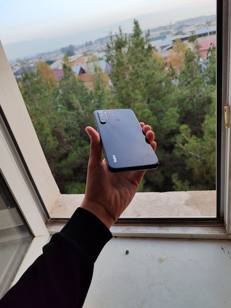 Redmi note 8 xotira 64/4