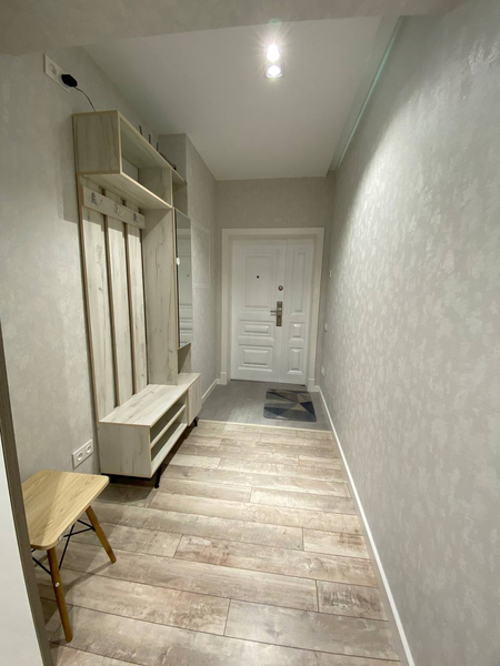 Сдаётся 2х ком квартира в Цум ( 85м² )