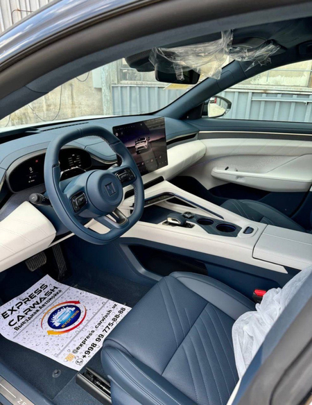 Zeekr 001 Z Sport  2024