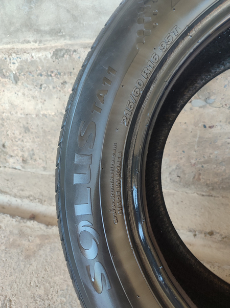 KUMHO SOLUS  215/60/16