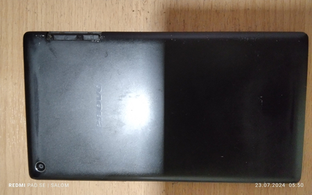 Продам б/у мини планшет Lenovo 7