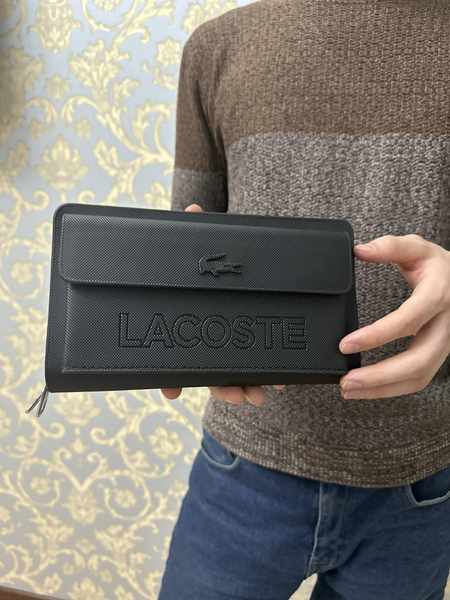 Элегантные барсетки Lacoste
