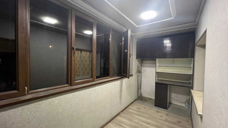 V4831 3/1/5 Юнусабад 12 Ор.р: Бетонка \\nпервая линия 71м2 Средний